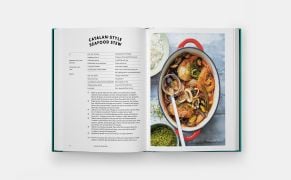 One Pot: 100 Simple Recipes to Cook… - genialokal.de